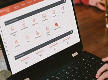 Digital Marketing Platform, CMS, Schemas AMP